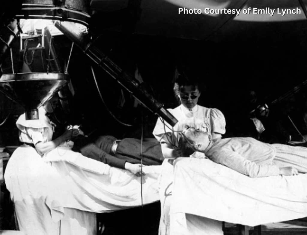 The Bronze Age: The History of Indoor Tanning Lamps - Radiant History