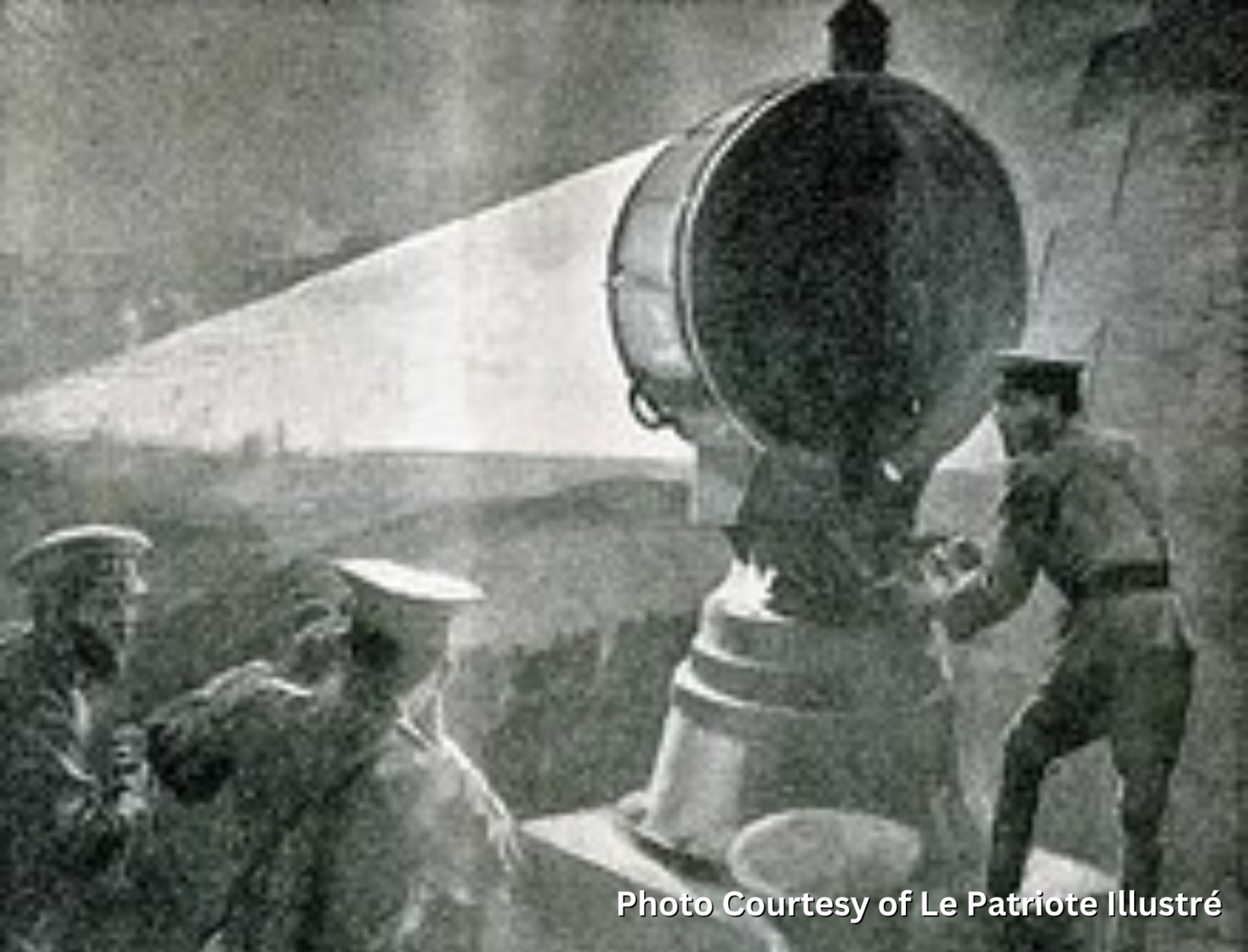History of Searchlights: A Beacon in War and Peace - Radiant History